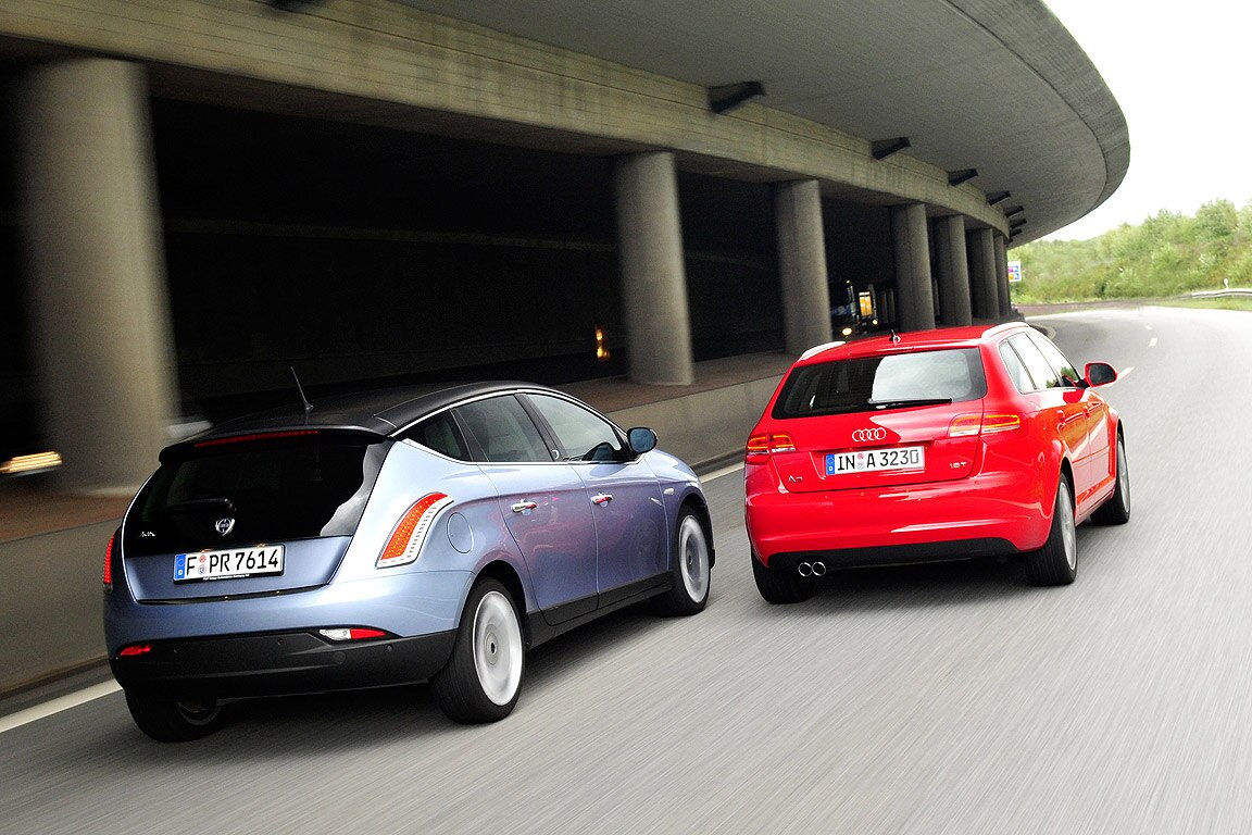 Audi A3 1.8 TFSI Sportback und Lancia Delta 1.4 T-Jet Test - AUTO BILD