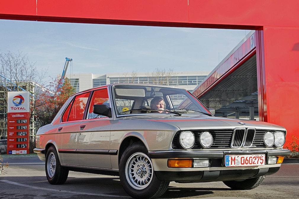 BMW 525e - AUTO BILD KLASSIK