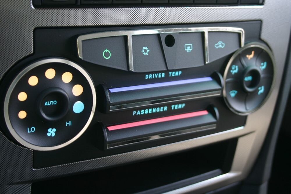 Touchpad im Cockpit - AUTO BILD