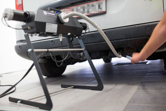 TÜV-Kosten 2025: So teuer ist die Hauptuntersuchung (HU) - AUTO BILD