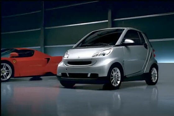 Ferrari gegen Smart - AUTO BILD