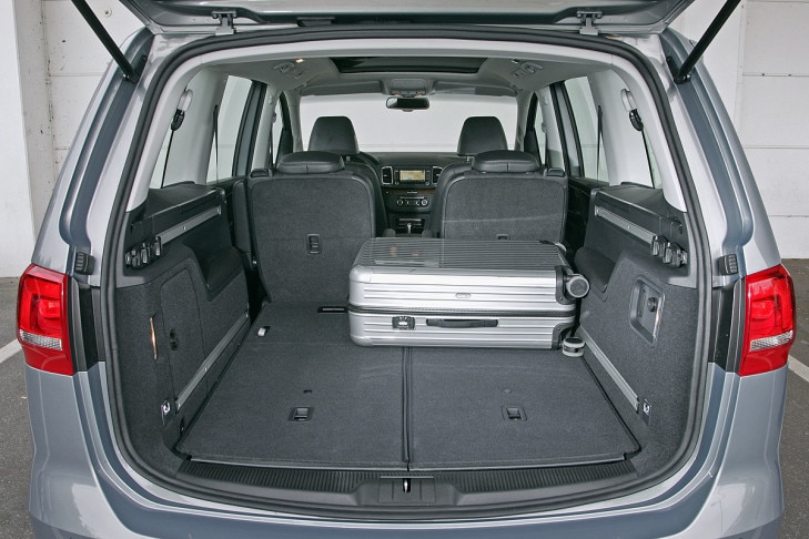 Zwölf Familienautos im Test - AUTO BILD