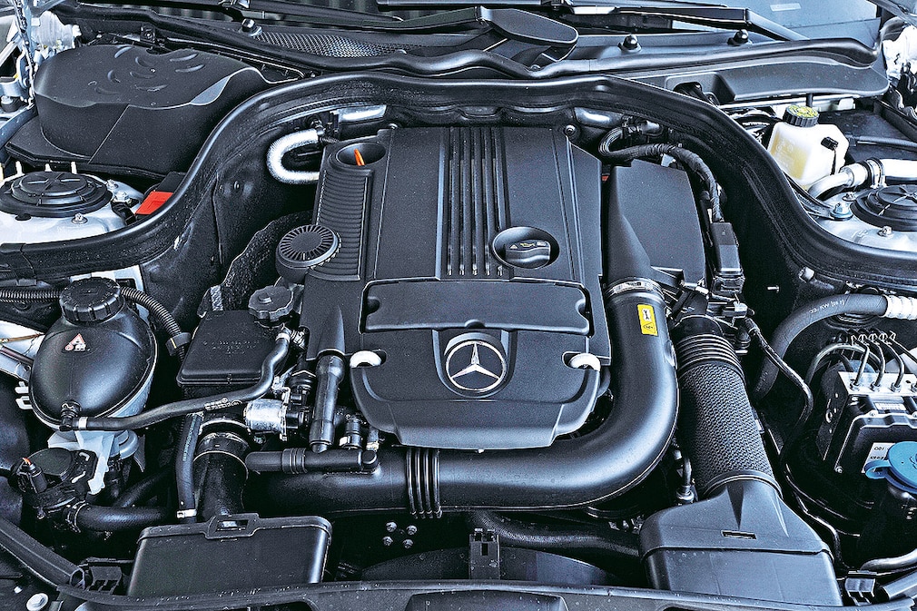 Fahrbericht Mercedes E 200 CGI: Braver Basis-Benziner - AUTO BILD