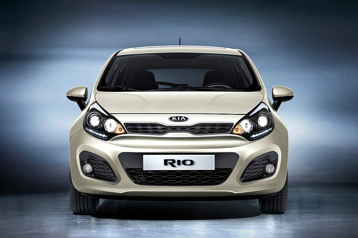 Neuer Kia Rio auf der New York Auto Show 2011 - AUTO BILD
