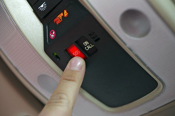 eCall: EU will automatischen Notruf fürs Auto durchsetzen - AUTO BILD