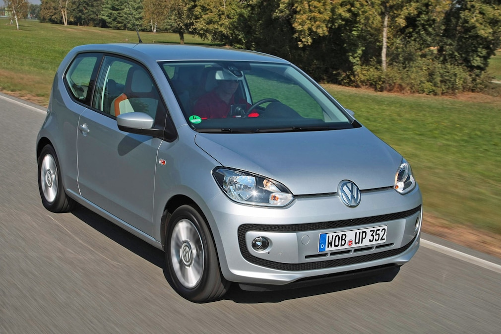 Vergleich VW Up gegen VW Polo - AUTO BILD