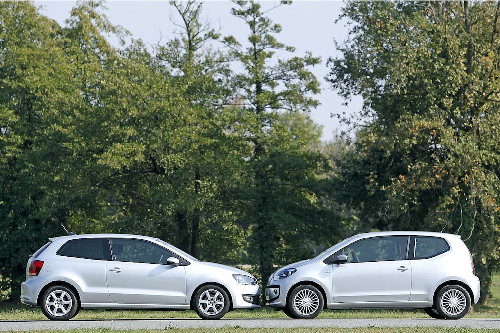 Vergleich VW Up gegen VW Polo - AUTO BILD