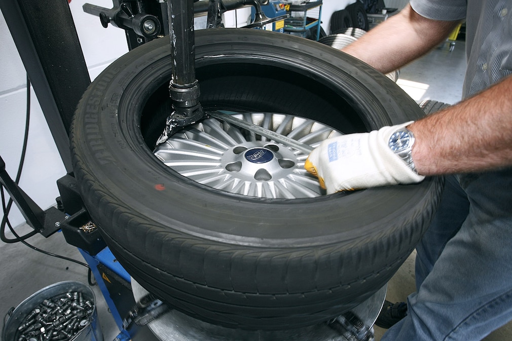 Reifen wechsel selber machen: Anleitung & Tipps - AUTO BILD