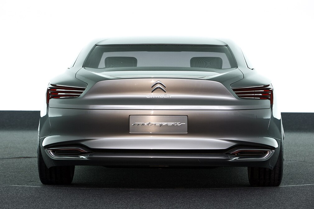 Citroën DS9 Auto China Peking 2012 - AUTO BILD