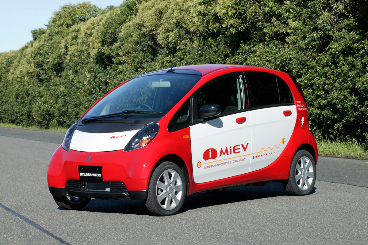 Mitsubishi miev 2012 store